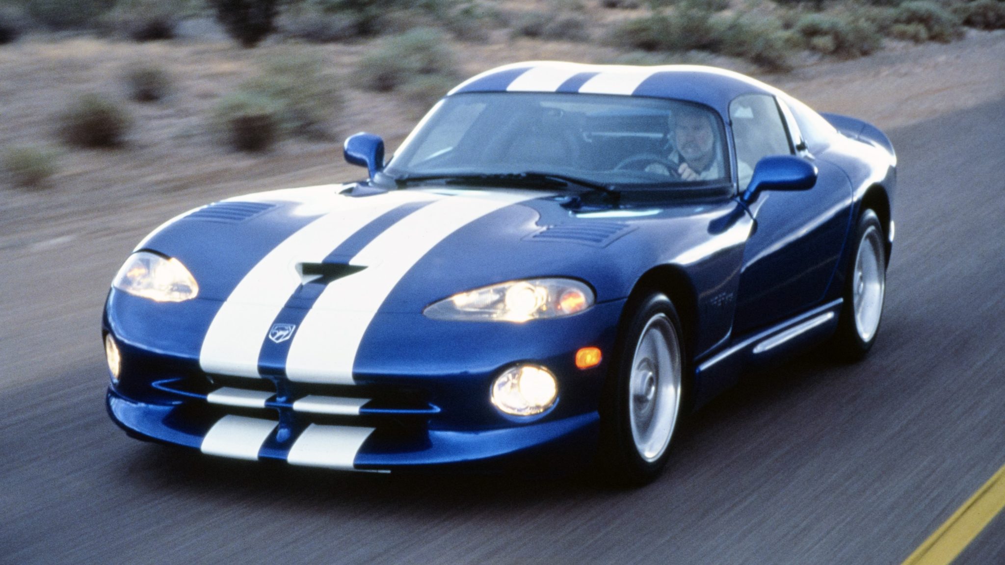Dodge Viper GTS on AutomoBible