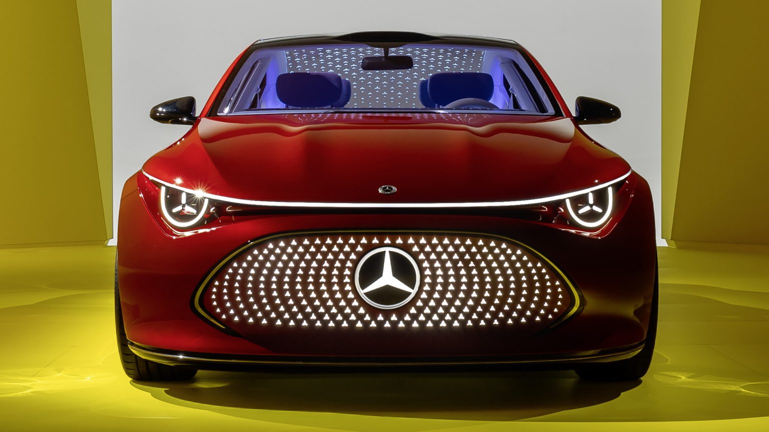 Car Opera Window: From Utility to Style – AutomoBible